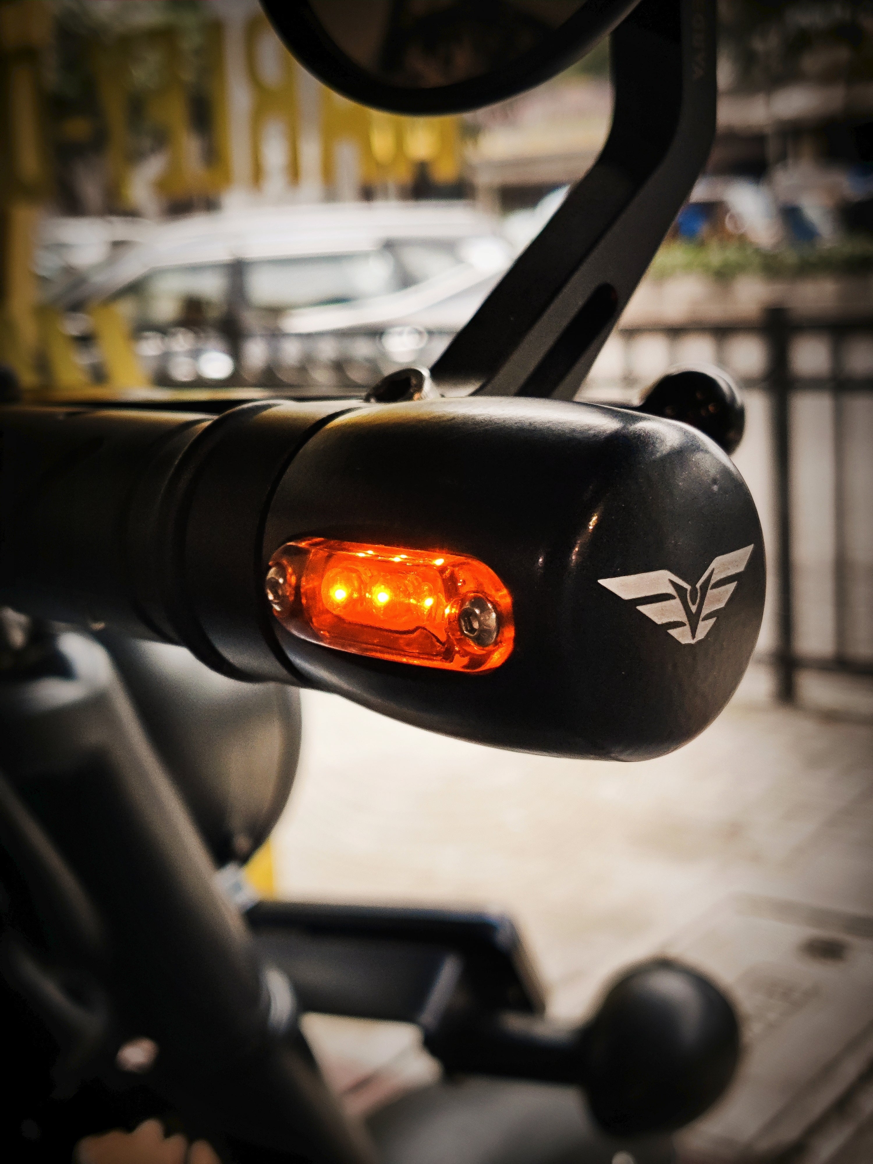 Vardenchi – Bar End Indicator (Pair)